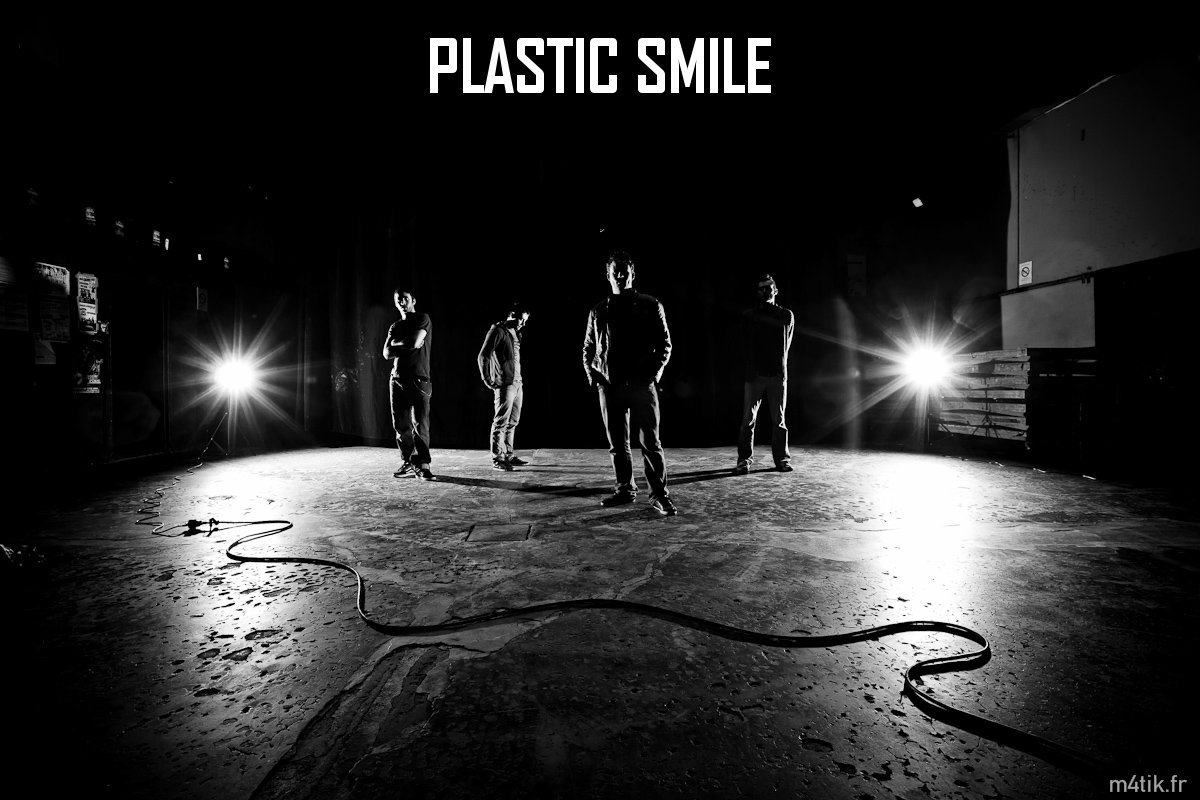 BLACK DAYS | PLASTIC SMILE | Plastic Smile