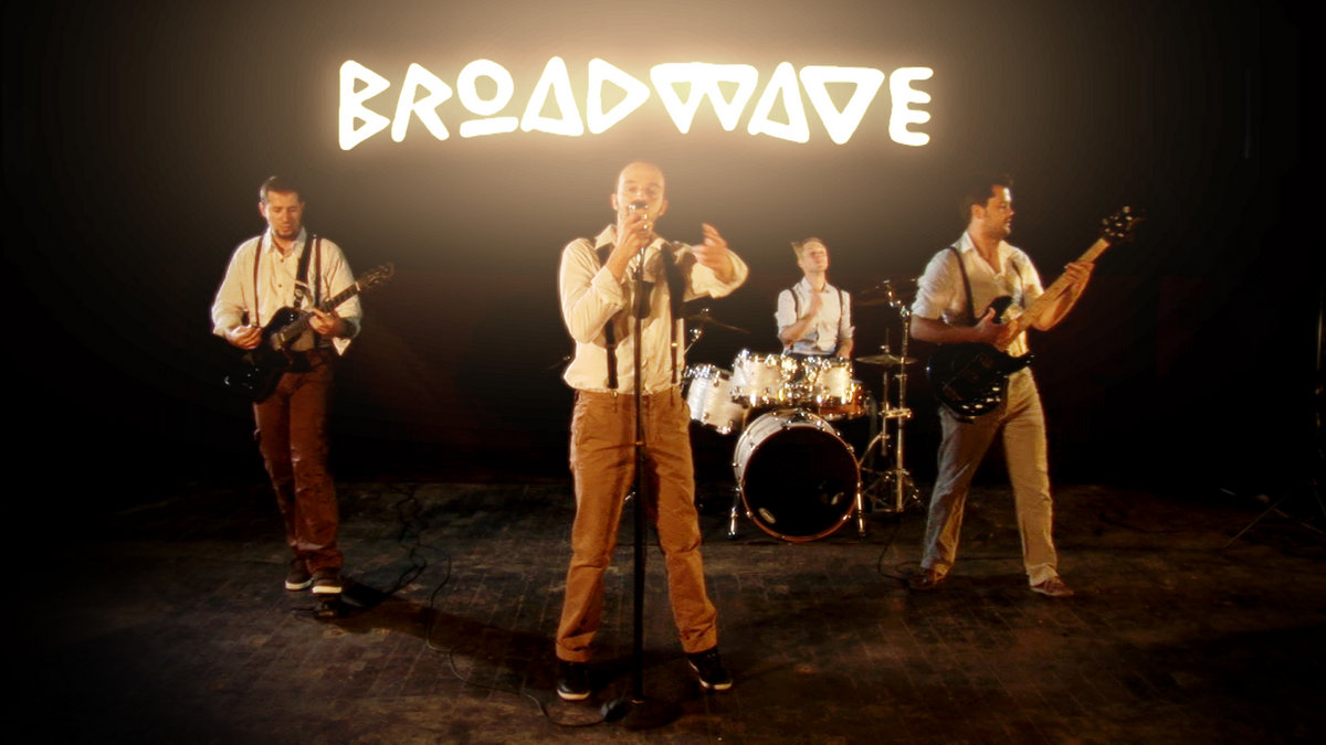 BROADWAVE | BROADWAVE