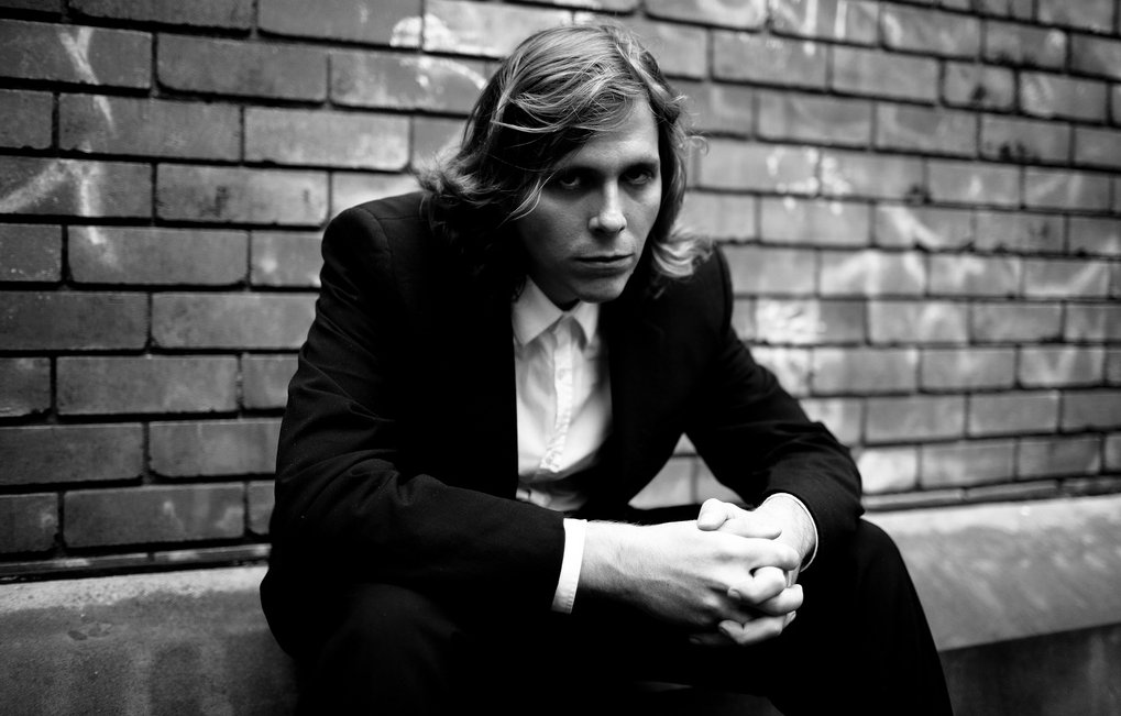 COMING SOON | Alexander Cross