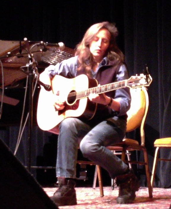 Cambridge Post Mississippi Fred McDowell and Sandy Denny | Liz Hamill