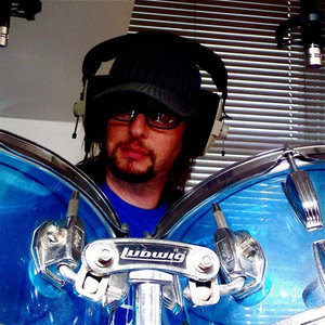 Merch | Nick Van Gelder