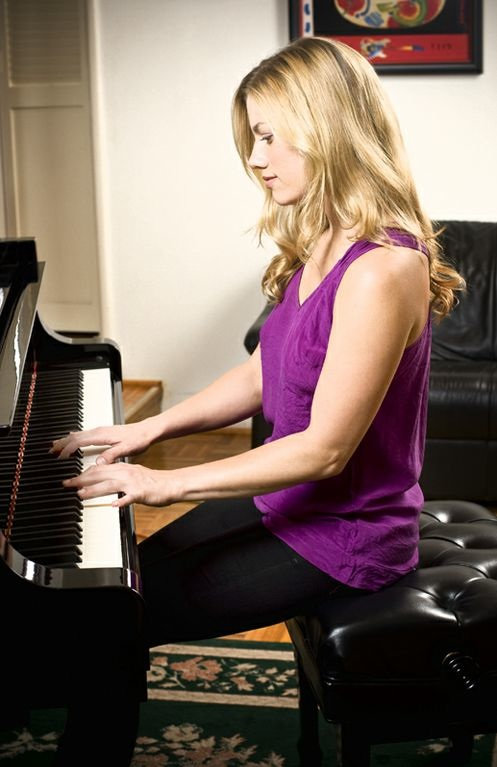 The Arrival | Emily Holmes