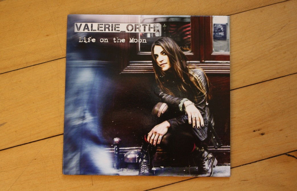 Life on the Moon (EP) | Valerie Orth