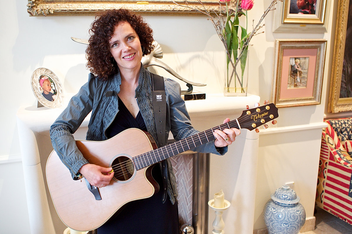 Break the Mould | Liz Shea