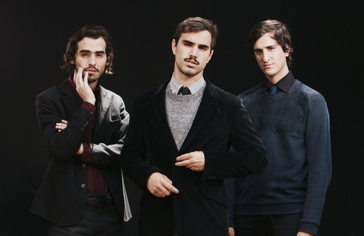 Estoy Afuera, Sal | Americania