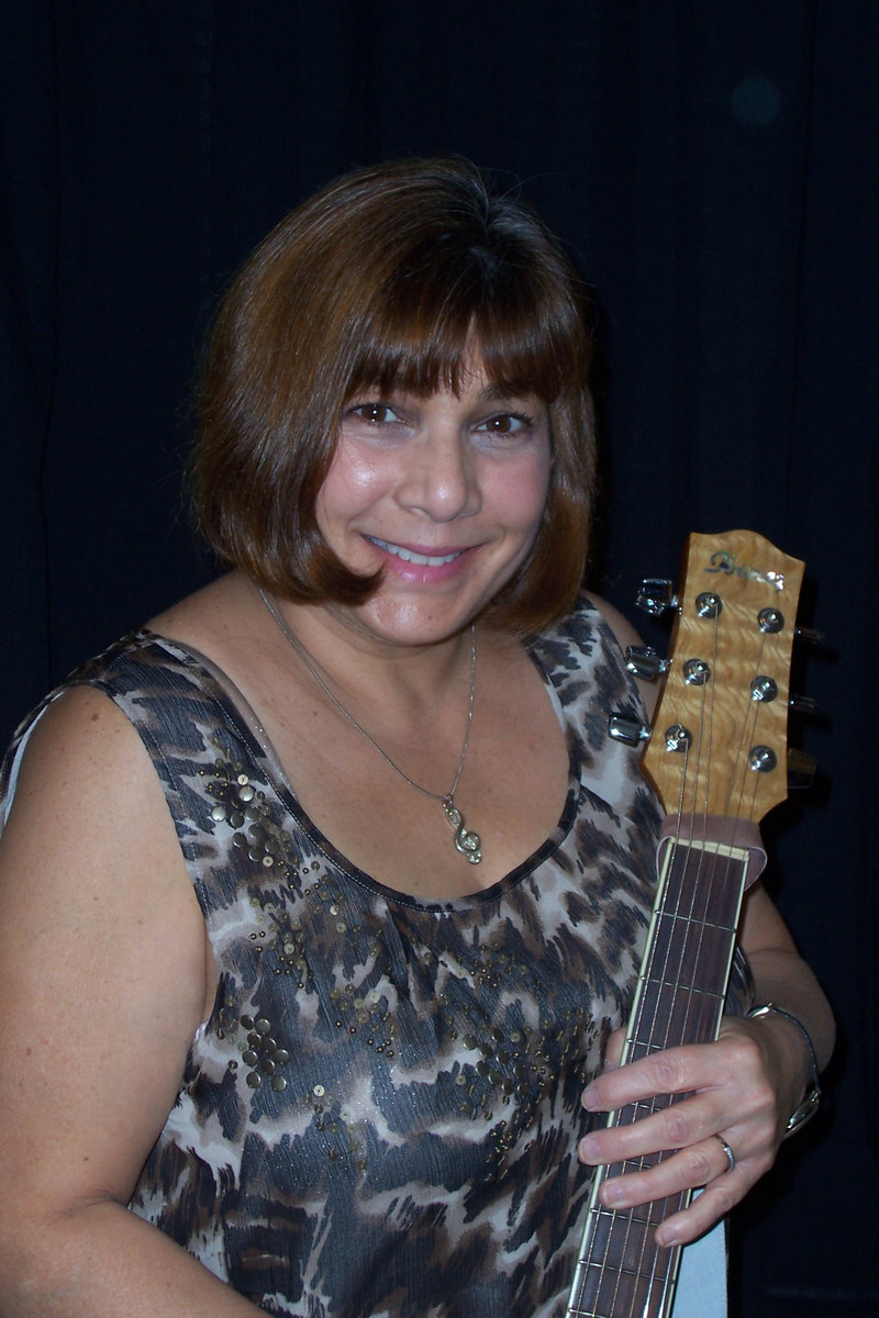 Music | Laurie Davis