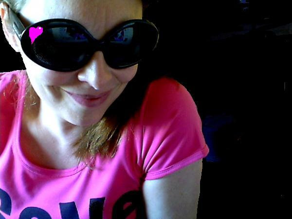 "SHEBEEN QUEEN" | SW and friends | Sarah Winton