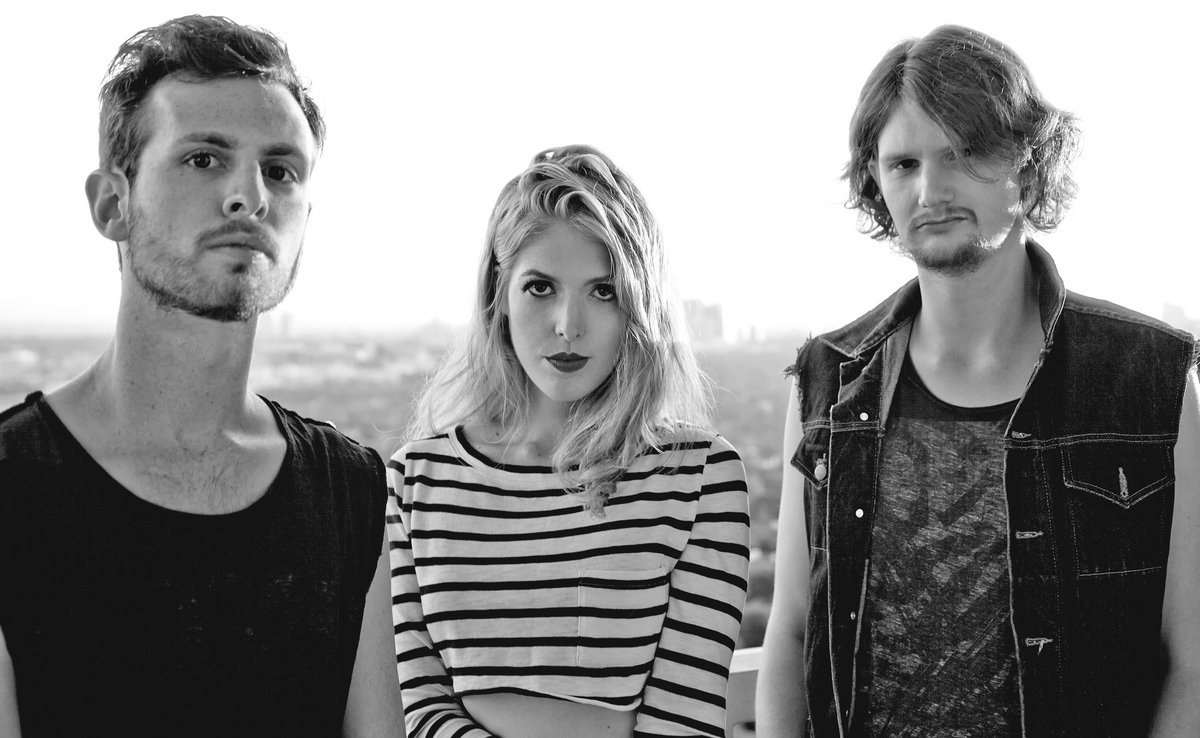 Don't Let Go Single | Red Oblivion