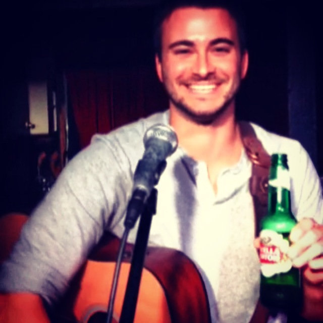 Live At Chaplins | Michael Roman