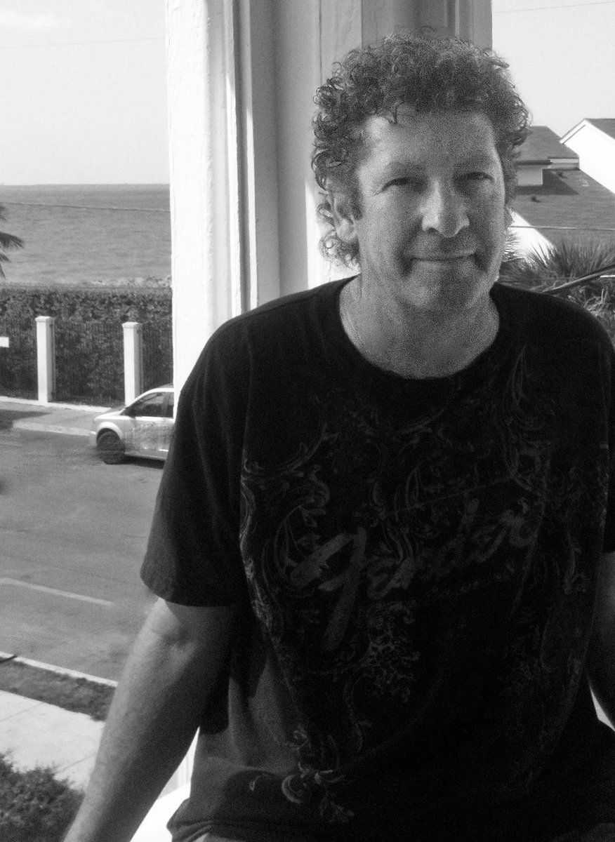 Costa Rica Calling | Carl Peachey