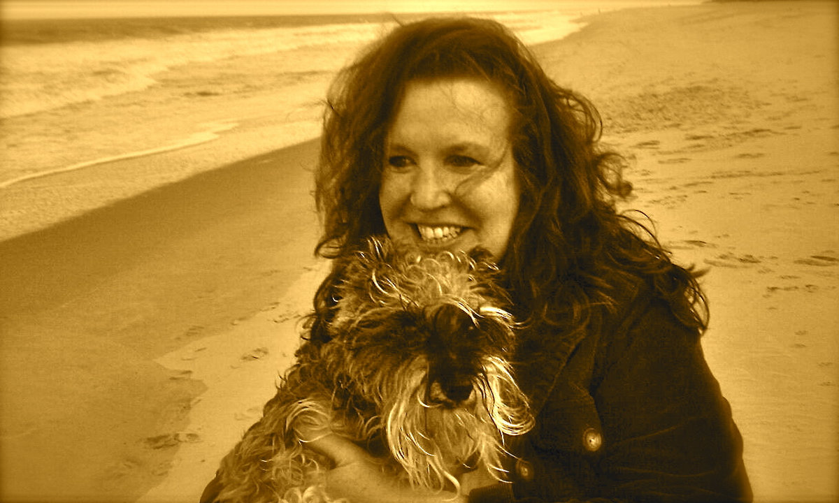 REFLECTIONS IN MY TEA - album | Elizabeth Bryson