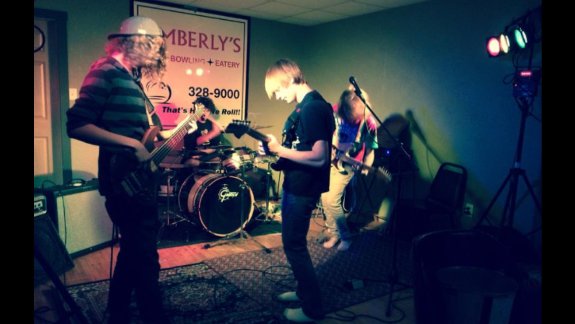 Live From Parlor City 6.27.15 | lunchbox