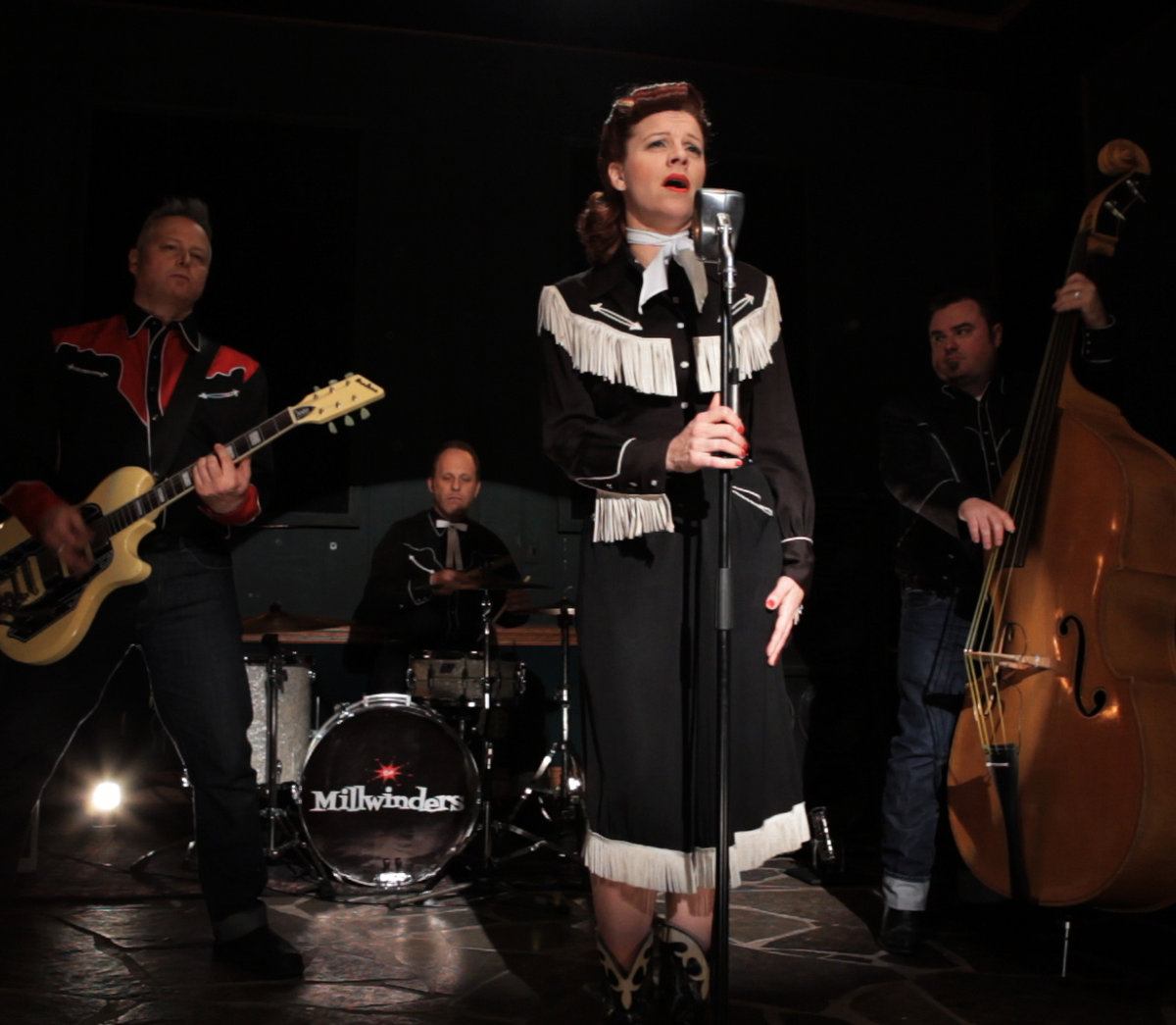 Ladies and Gentlemen, The Millwinders | The MIllwinders