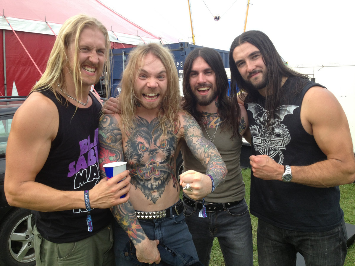 Black and Blue | Motherload