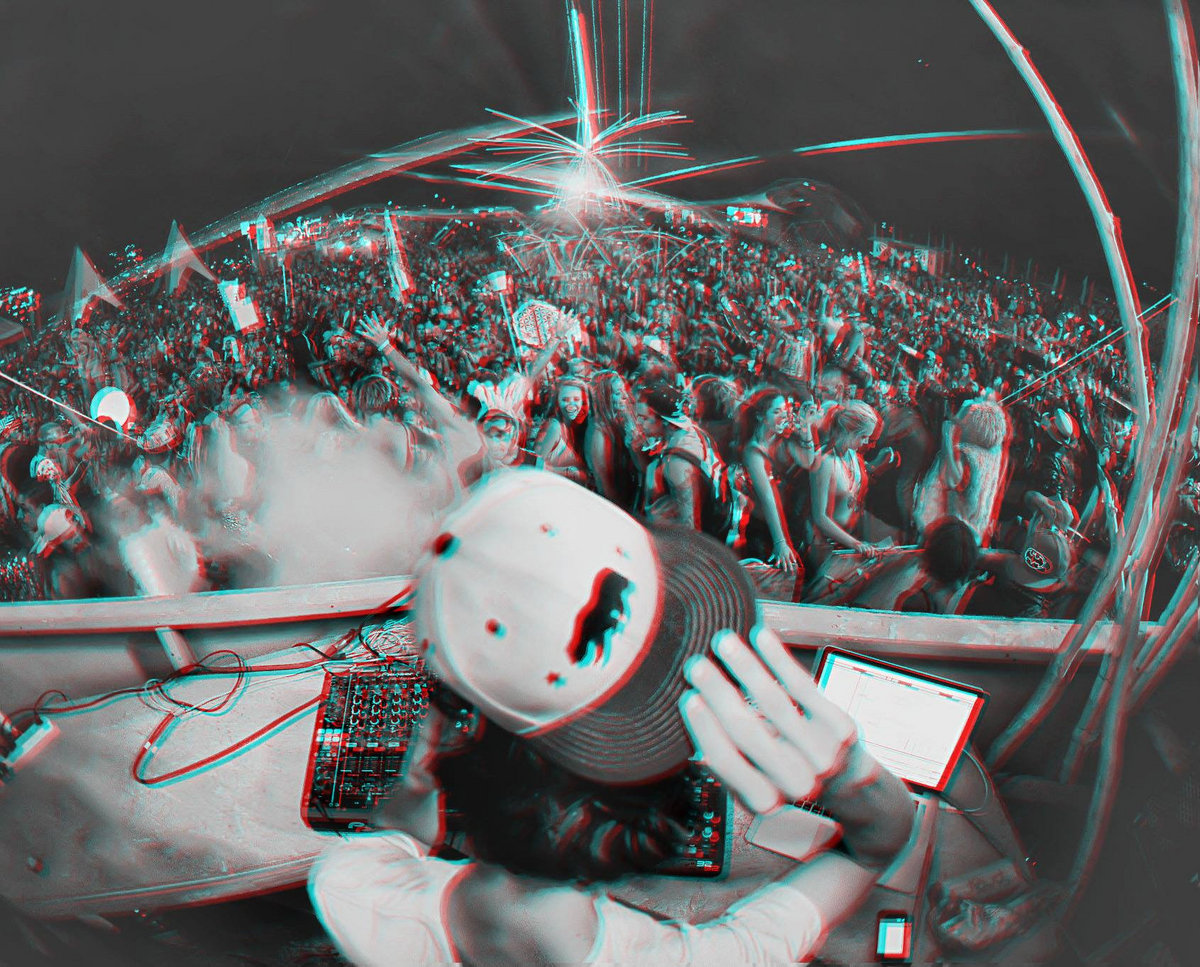 Diamonds | The Widdler & G Jones | G Jones