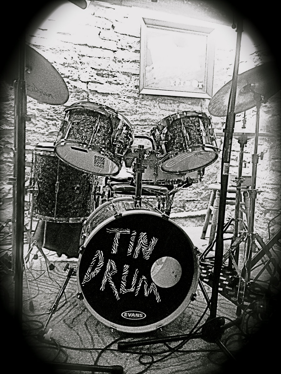 There Goes the Sun | Tin Drum