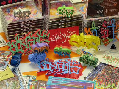 G U T S Mega-Merch Bundle | BOXGUTS