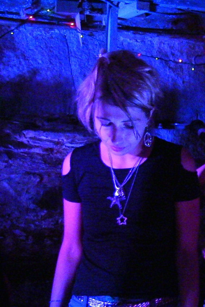 Letters in Hand | Cha Connor