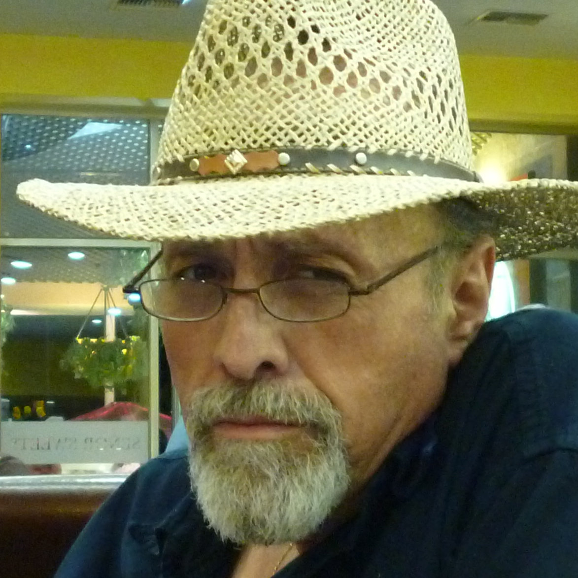 La Ultima Neurona | Daniel Tuchmann