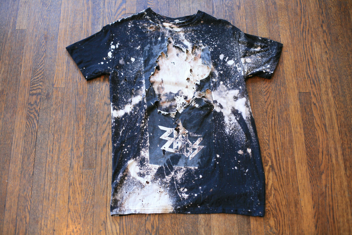 Zig Zags "PCP T-shirt" (Birth of a Xenomorph) Size L | Zig Zags