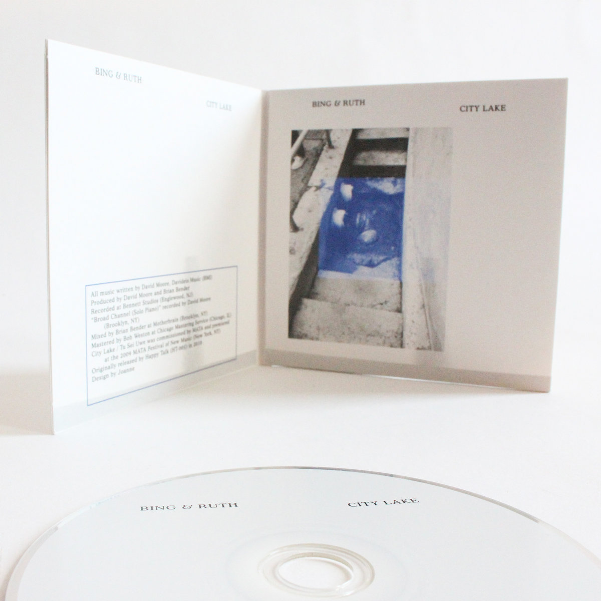 City Lake | Bing & Ruth | David Moore / Bing & Ruth