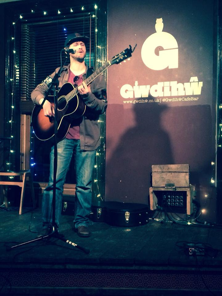 The October Demos | Rob Pascoe