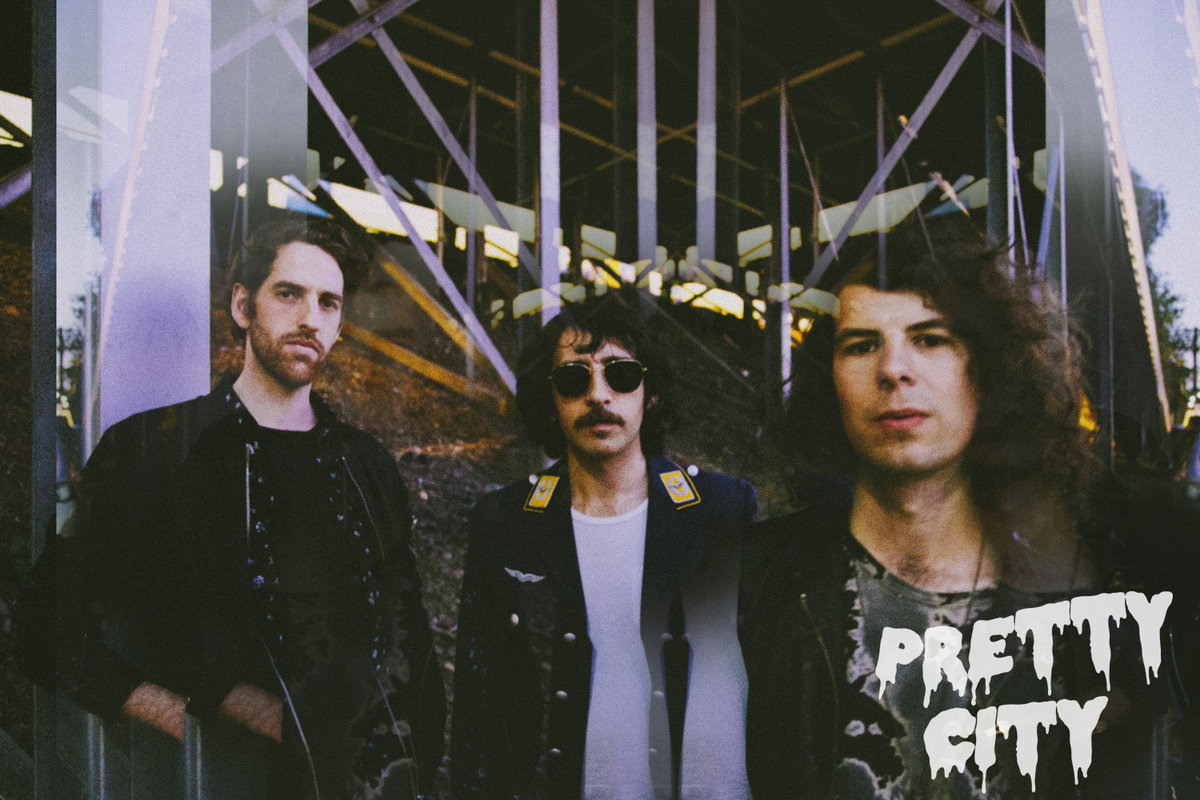 Mary Go Round | Pretty City