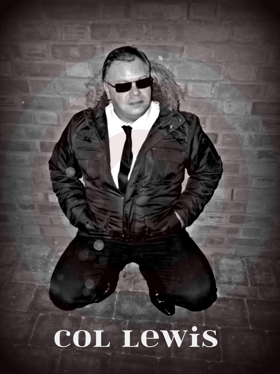 Acoustic Live Col Lewis | Col Lewis