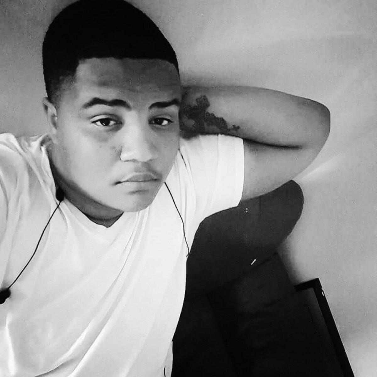 The Last Stand : Scary Hours | Stan B