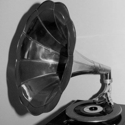 Dancette | Curly Jefferson