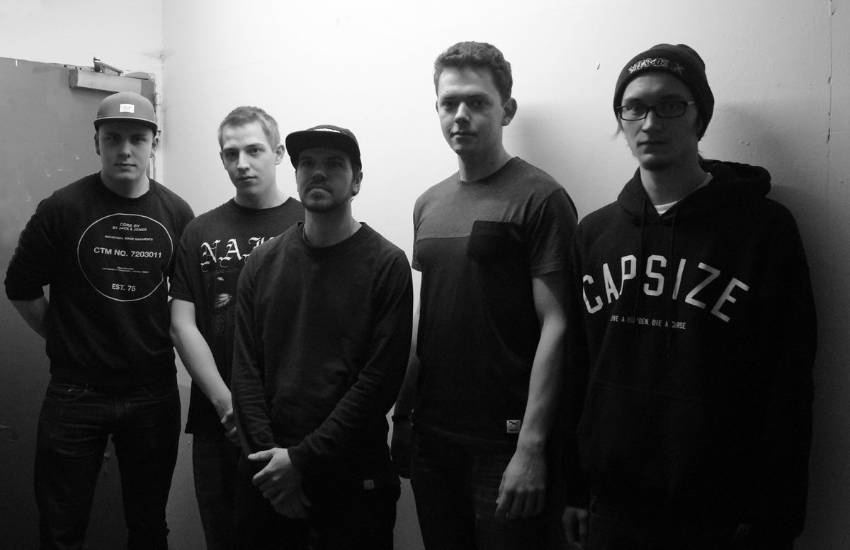 Drowning | The Cold Shoulder