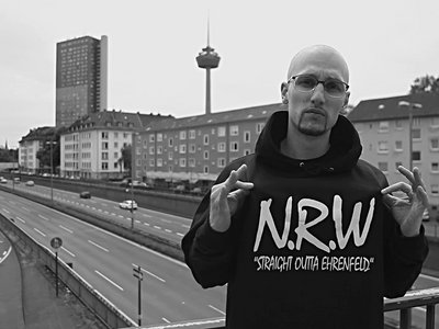 Merch | JOHNNY CLIPPER