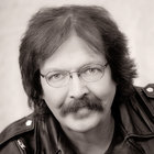 broken circle | the greek theatre