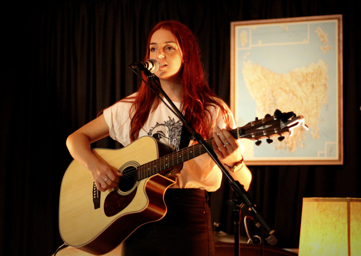 Caught In The Rain | Eve Gowen