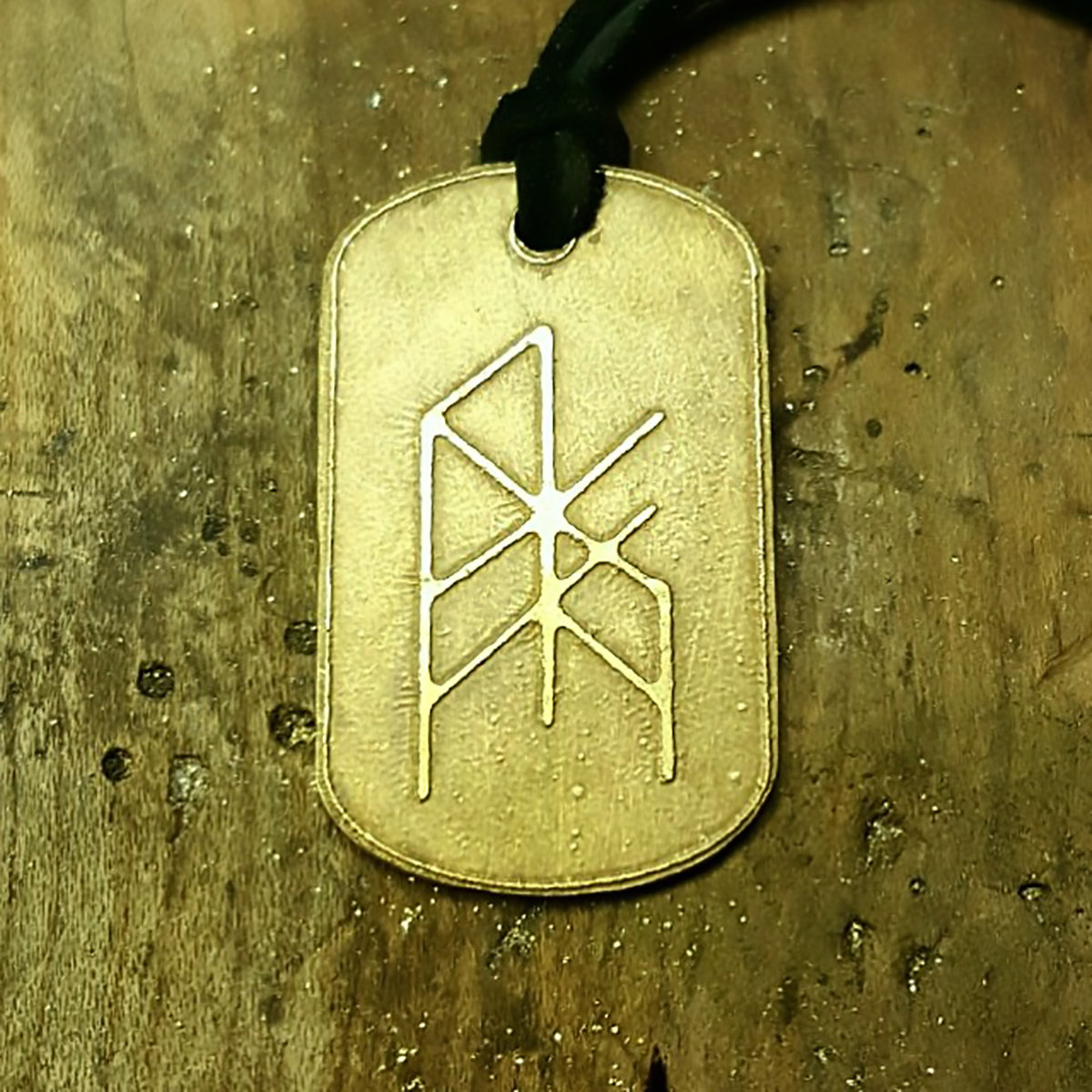 Bind Rune Necklace | Blood and Sun