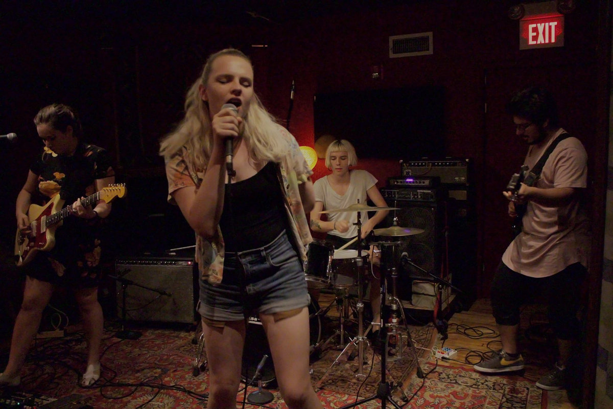 LIVE AT SKOOL | Birthing Hips