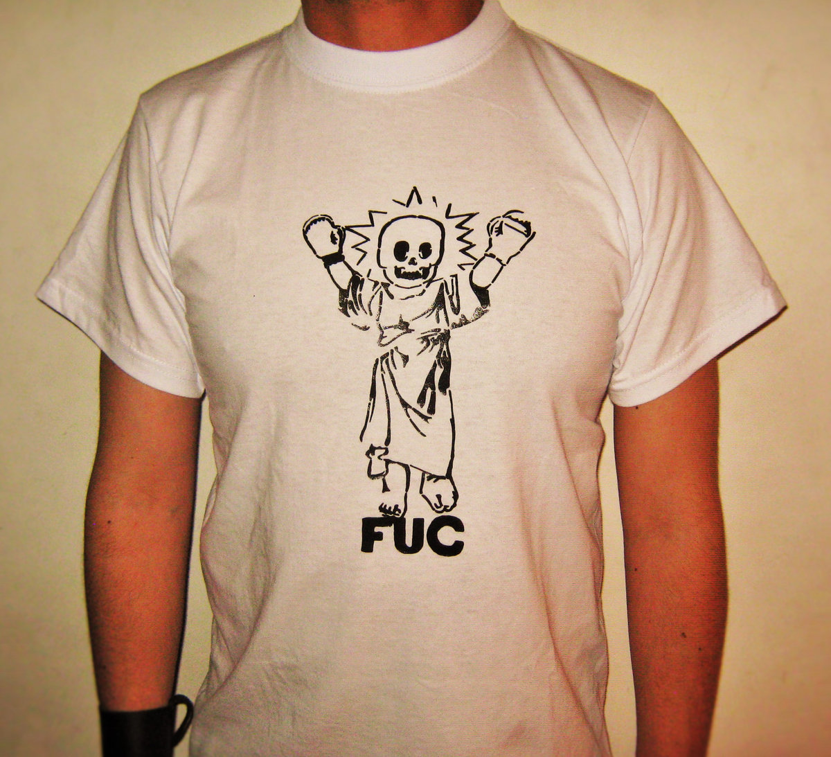 Camisetas F U C | fuc