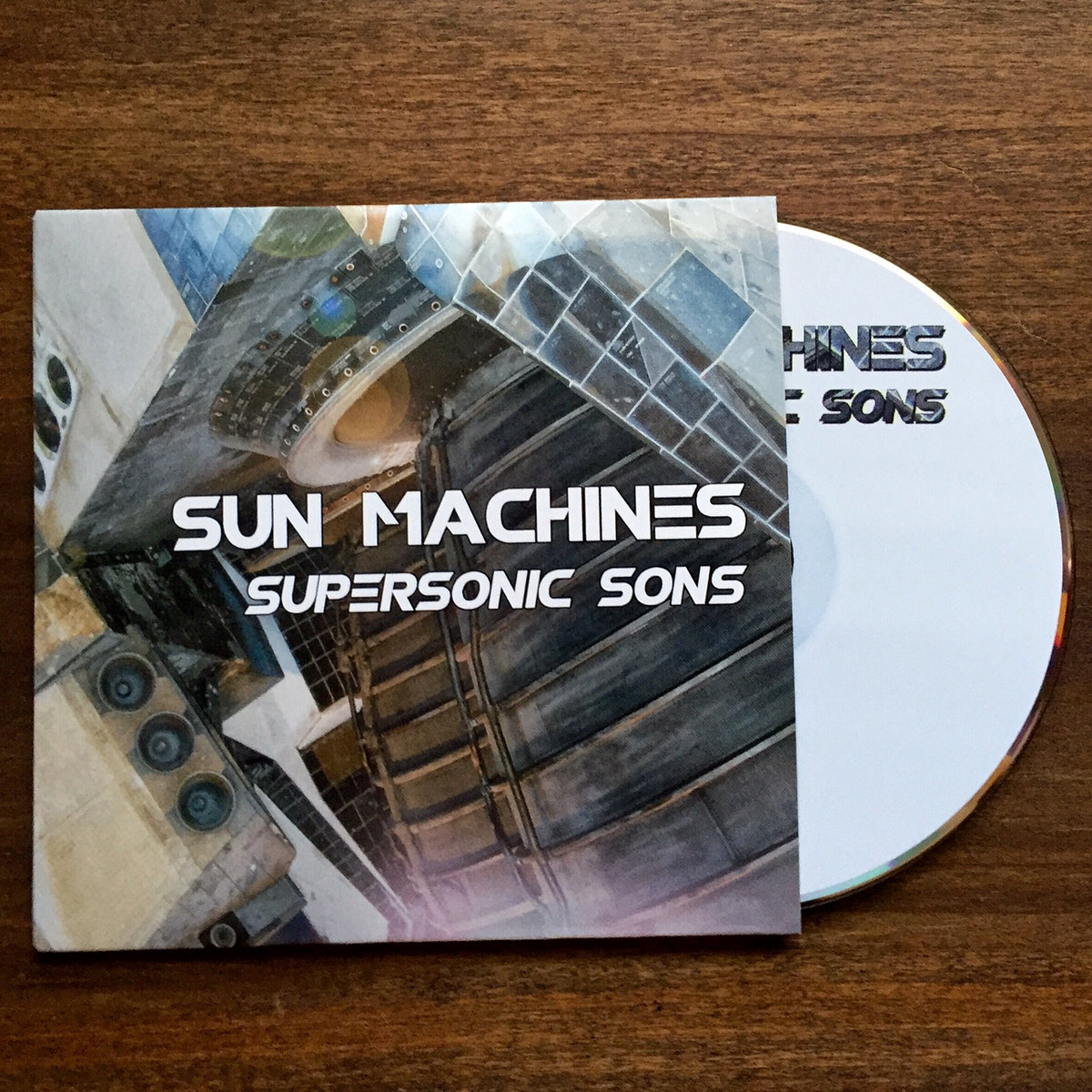 Supersonic Sons | Sun Machines