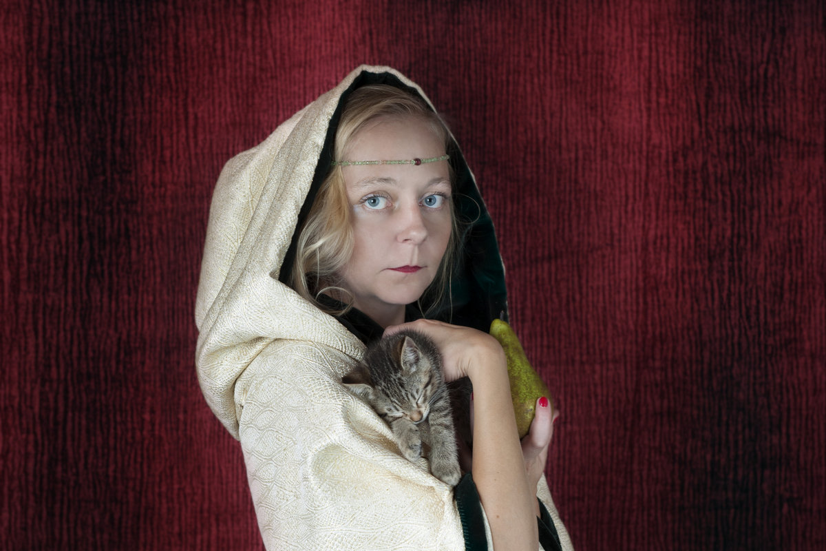 Miss Q... Introducing Lovely Miss Q | Miss Q