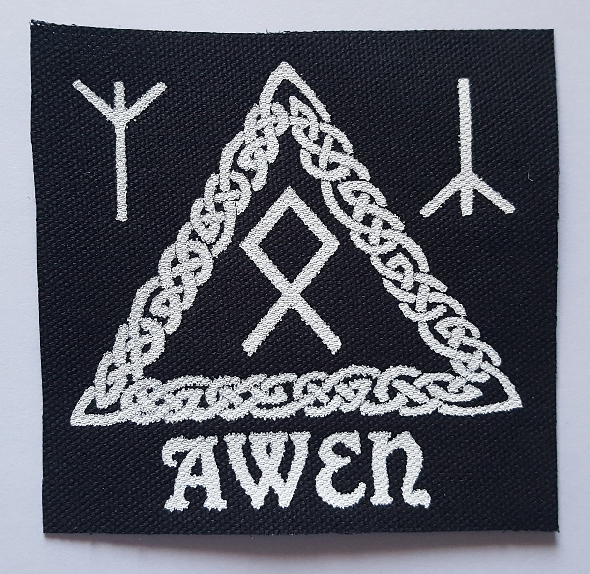 Awen patch | L.Kerr