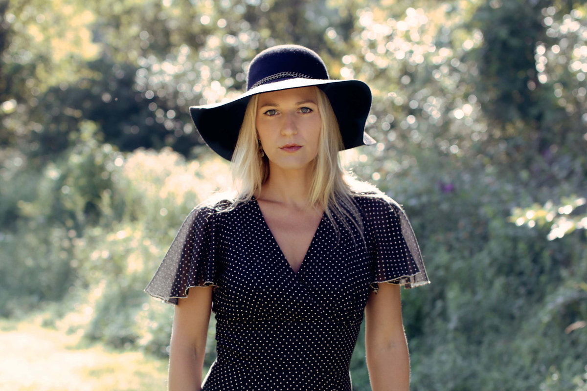 Pretty Lies | Allison Dietz