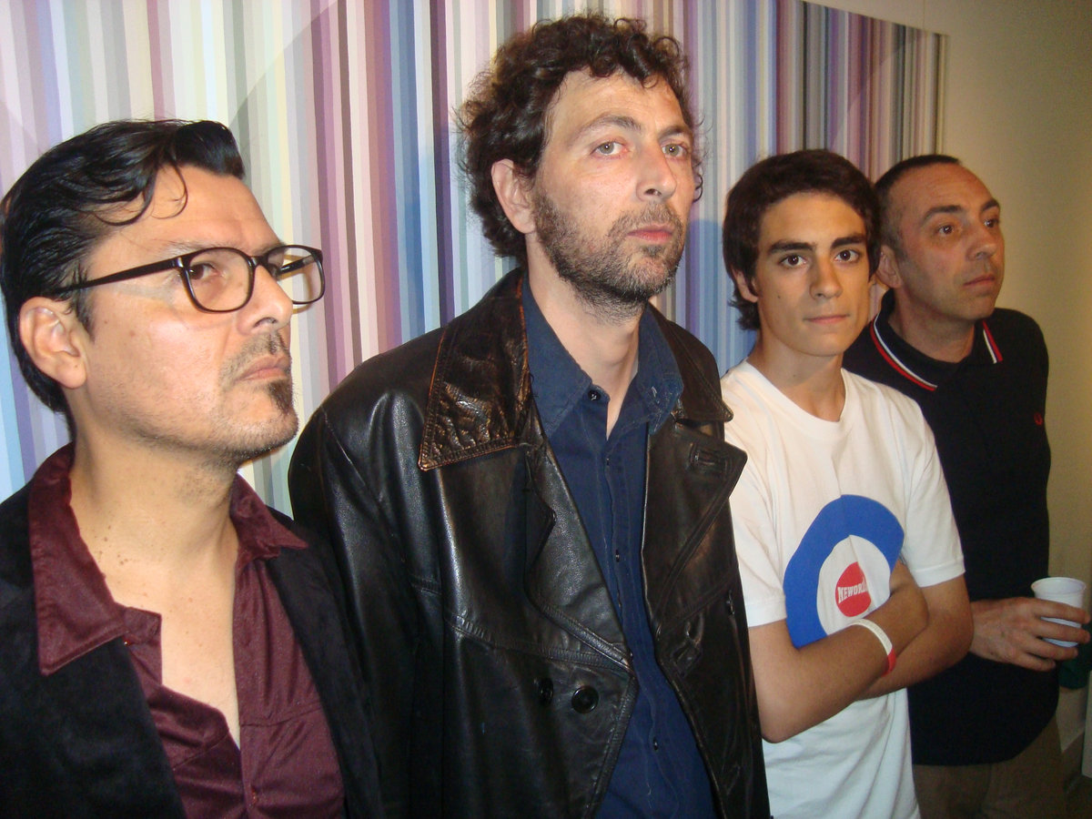 La Vida Moderna | Minikillers