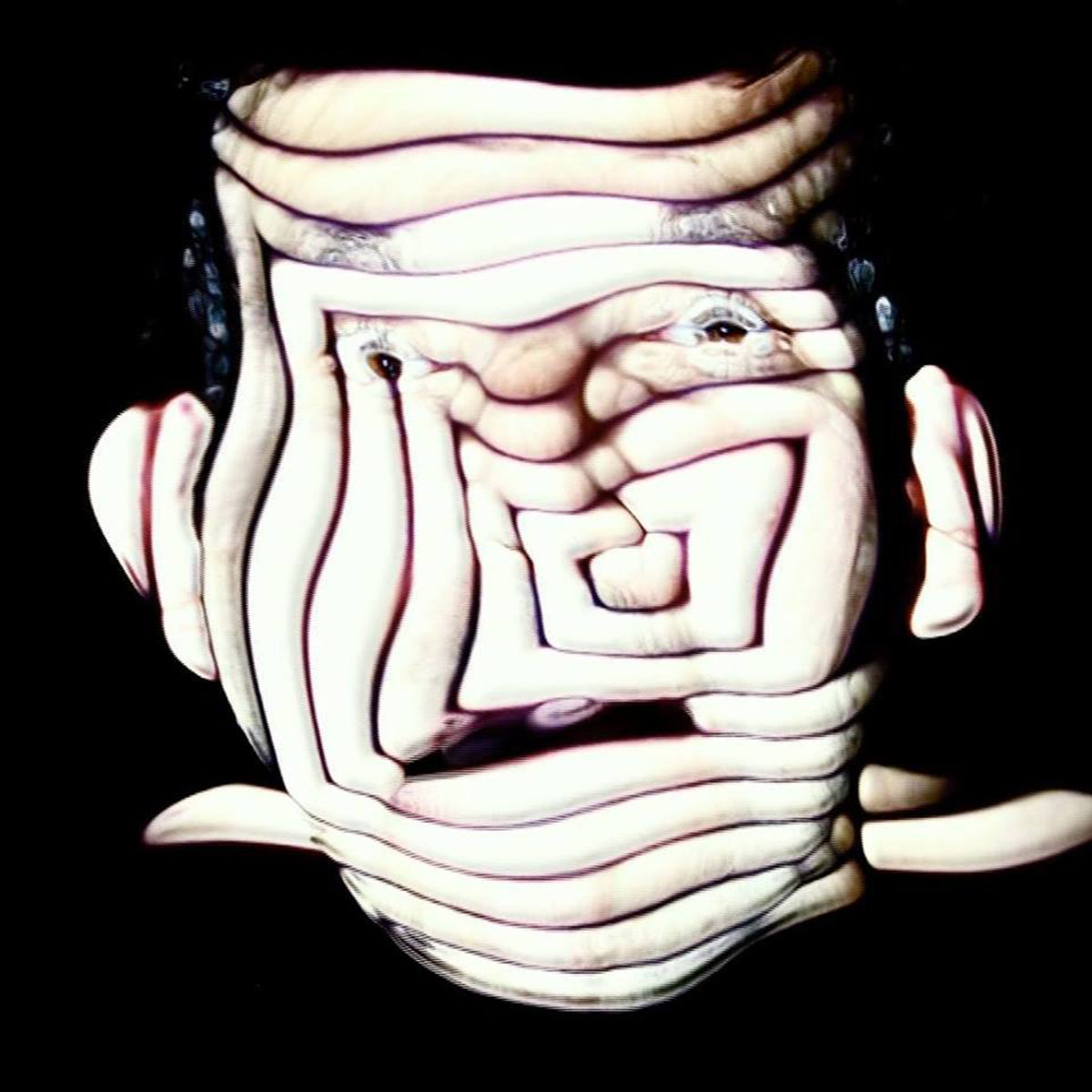 Concentric Face C-PRINT / Video | embryoroom