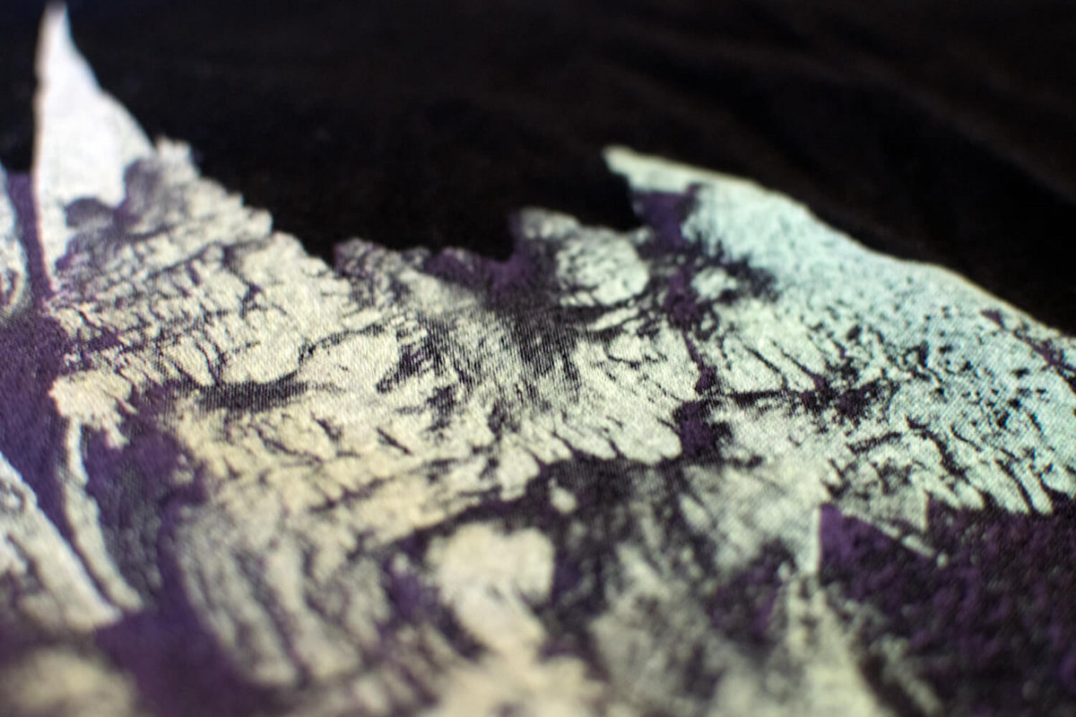 Windswept Rock T-Shirt (Black) | Sunless