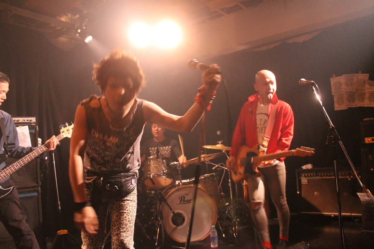 TWO RHYTHMS LAST split with THE LAST PINT | numbertwo