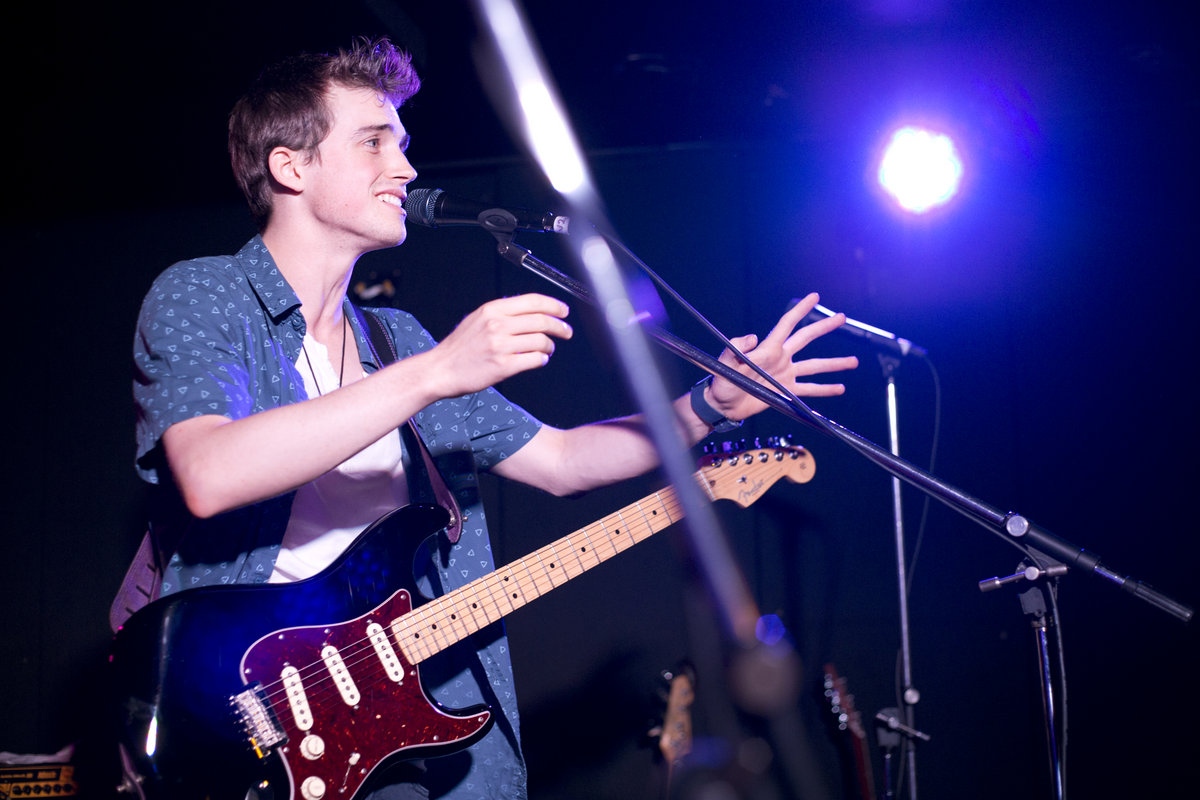 People Who Barely Know You | Jamie Hogg Music