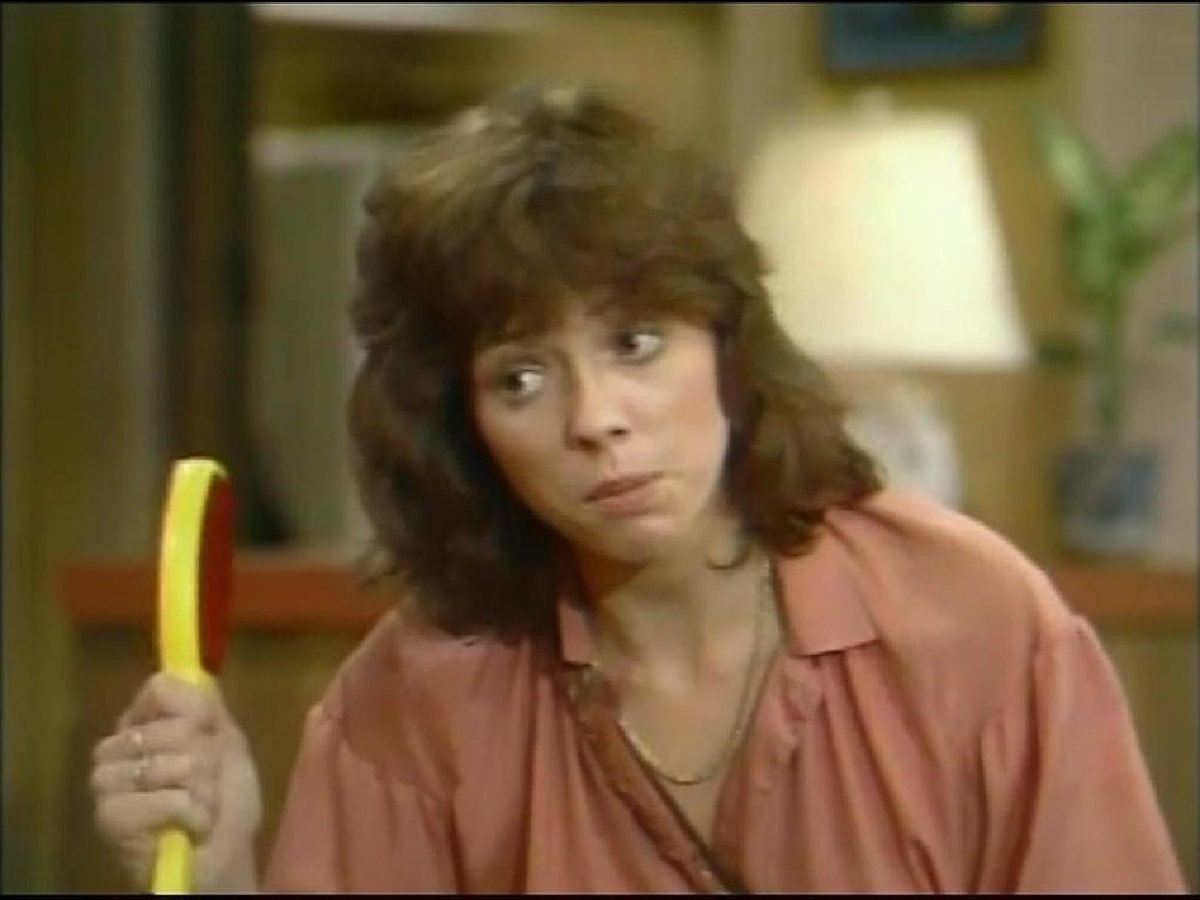 ONE DAY AT A TIME 28 DVD SET 120 EPISODES SEASONS 1 -5 | Polly Cutter