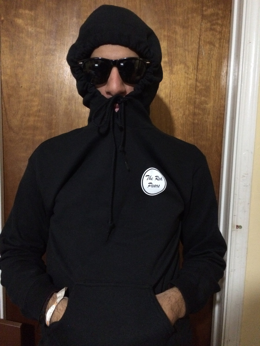 Red Pears Black Sweater | The Red Pears