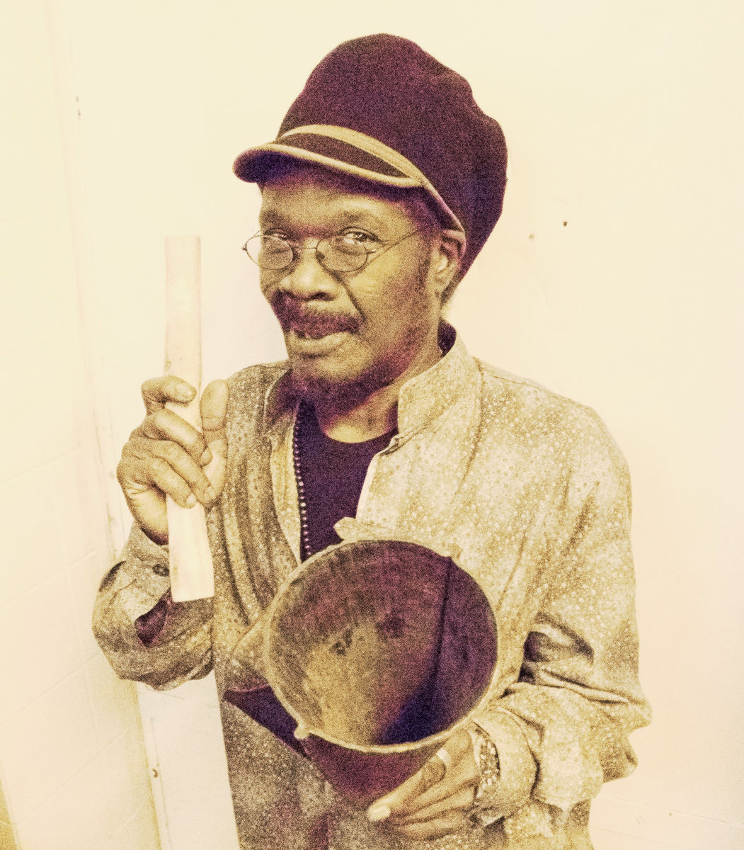 Basa Basa | Lee Dodou & The Polyversal Souls