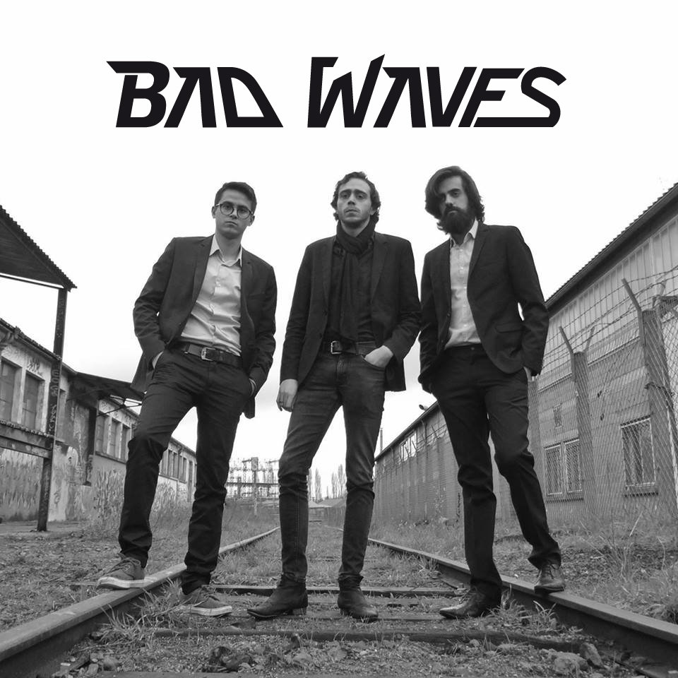 EP | BAD WAVES